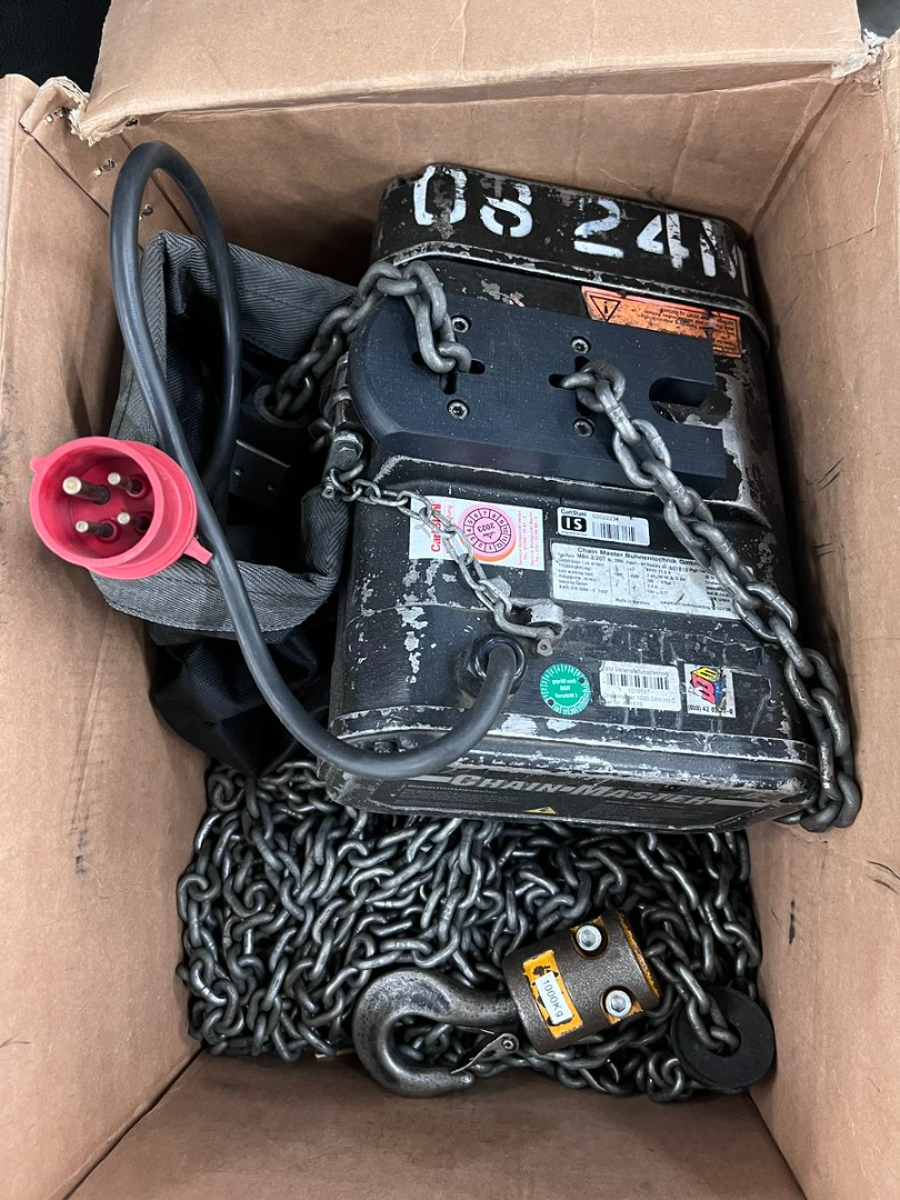 Chain Master 1000kg D8 24m Single Reeve Motor without Case | 1419 USD ...